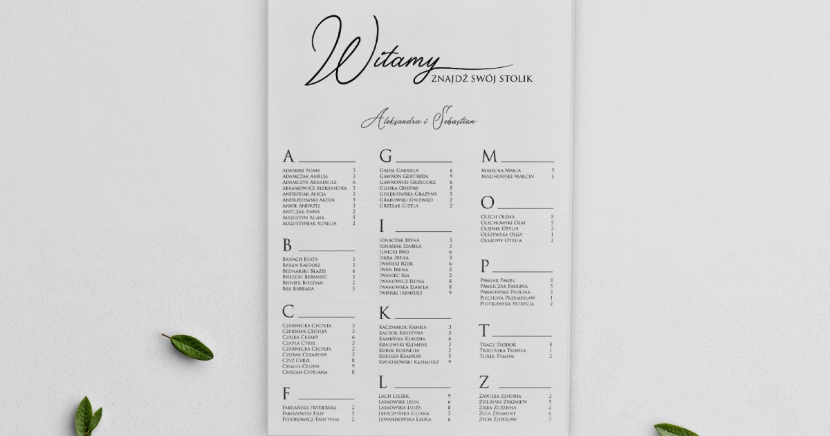 Elegancki plan stołów weselnych na płótnie z uporządkowaną ...